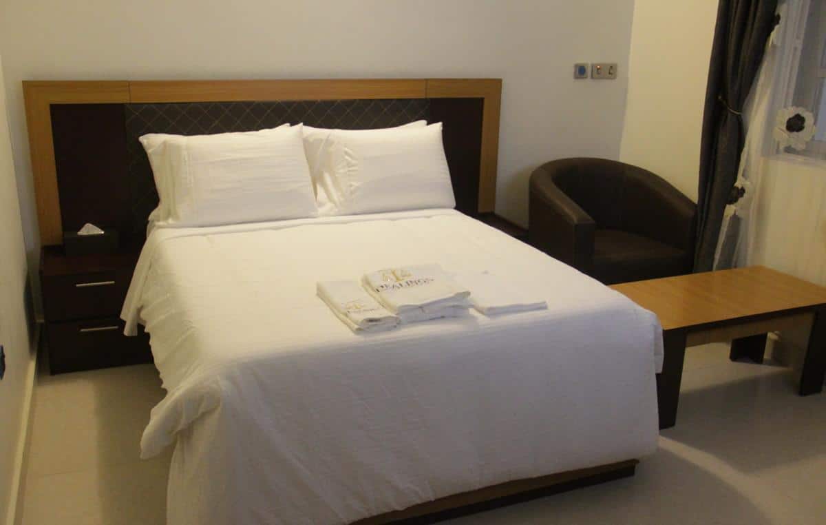 Single Room In Dealing Hotels And Suites, Ijebu Ode, Ogun ...