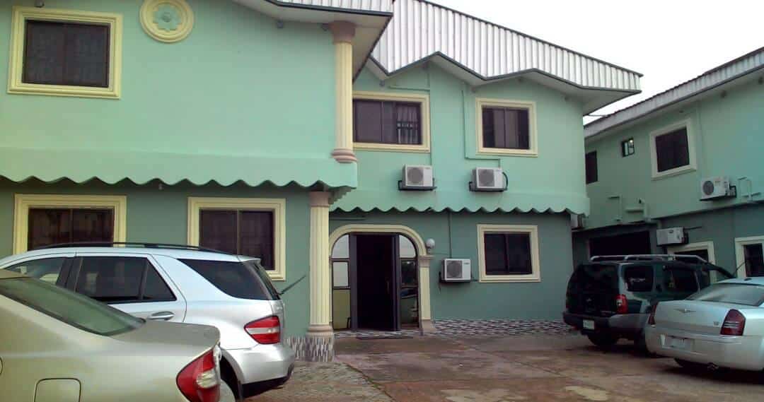 Gold Room In Marvellous Benjis Hotel In Benin, Edo | Plistbooking.com ...