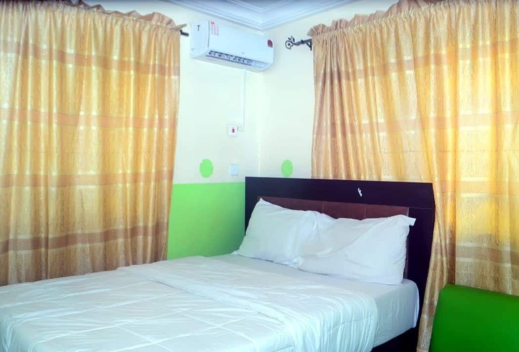 Standard Room In Moonstone Hotel And Bar In Ipaja, Lagos | Plistbooking ...