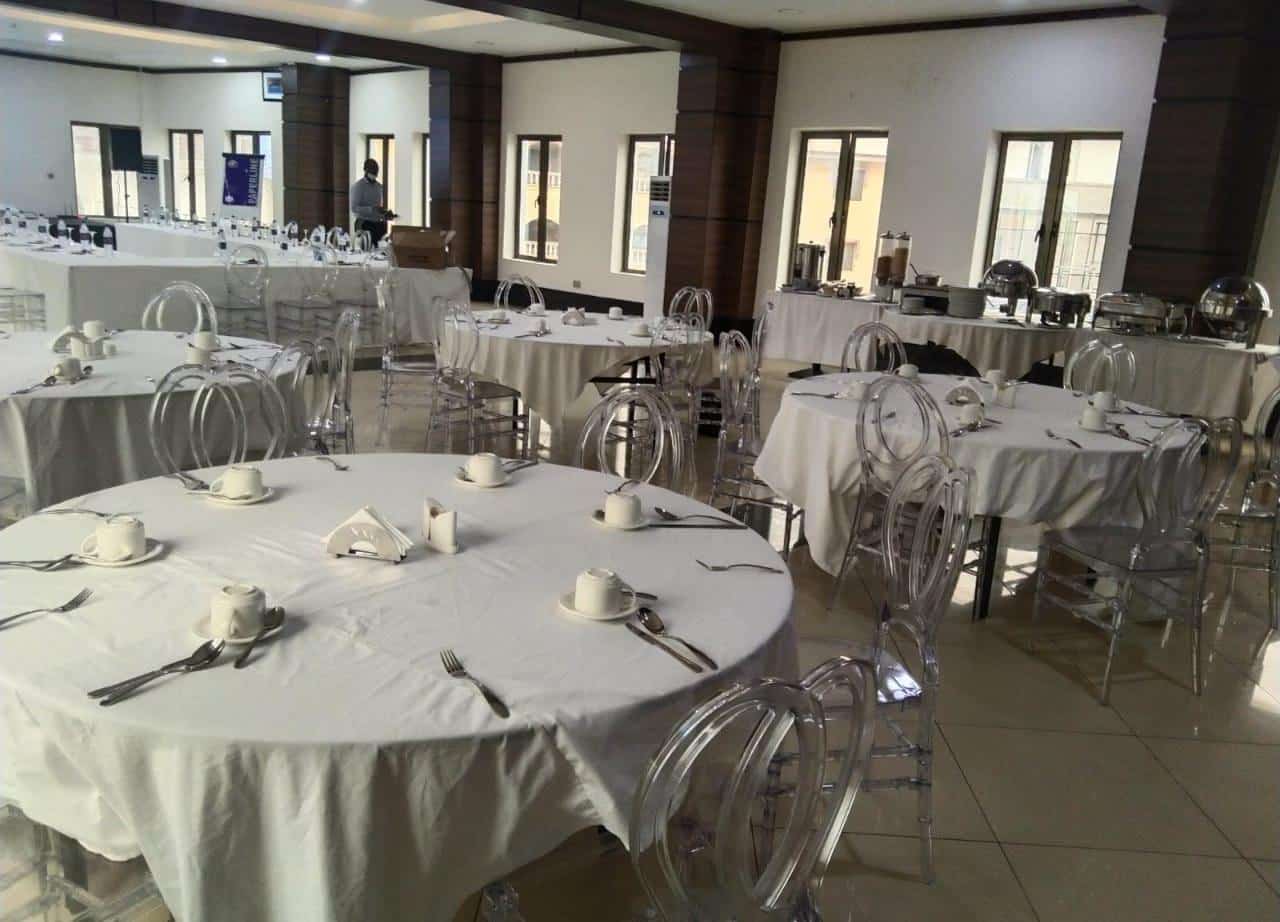 Deluxe Room In Rento Hotels And Suites In Owerri, Imo | Plistbooking ...