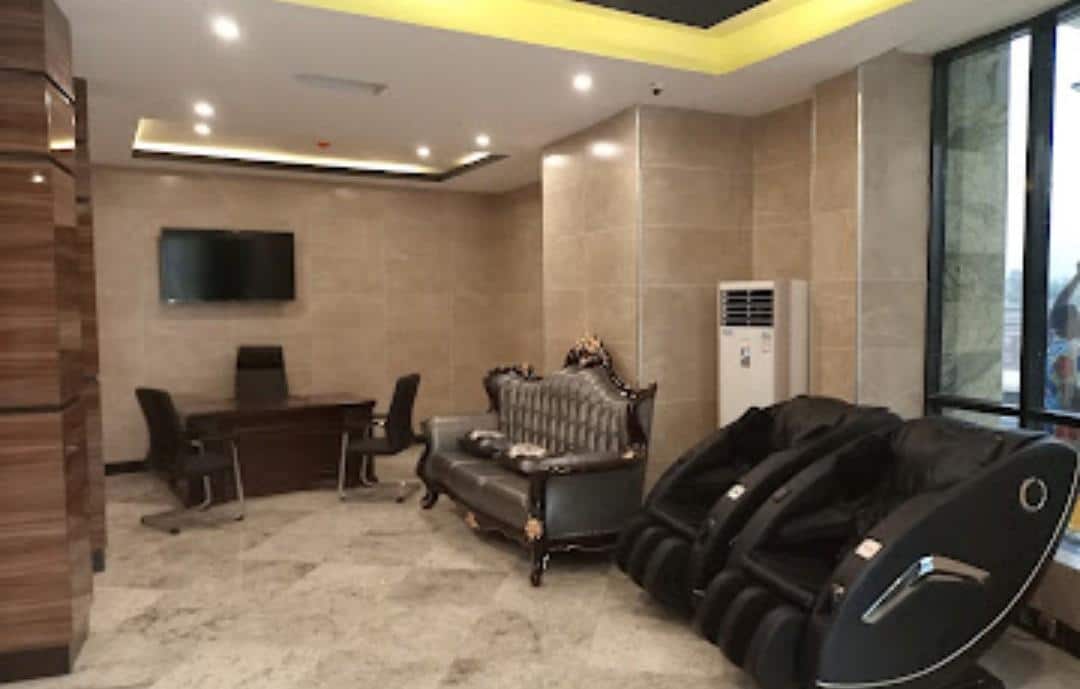 Deluxe Room In Rento Hotels And Suites In Owerri, Imo | Plistbooking ...